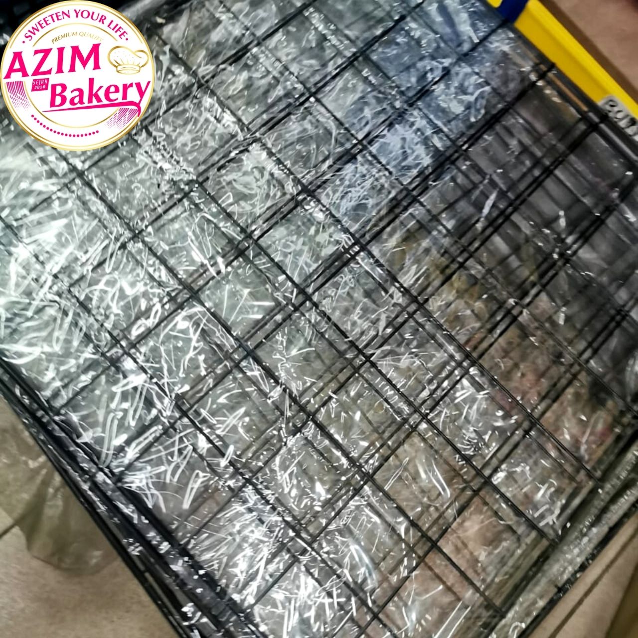 Redai Kek Marble Cooling Rack - by Azim Bakery BCH Rawang